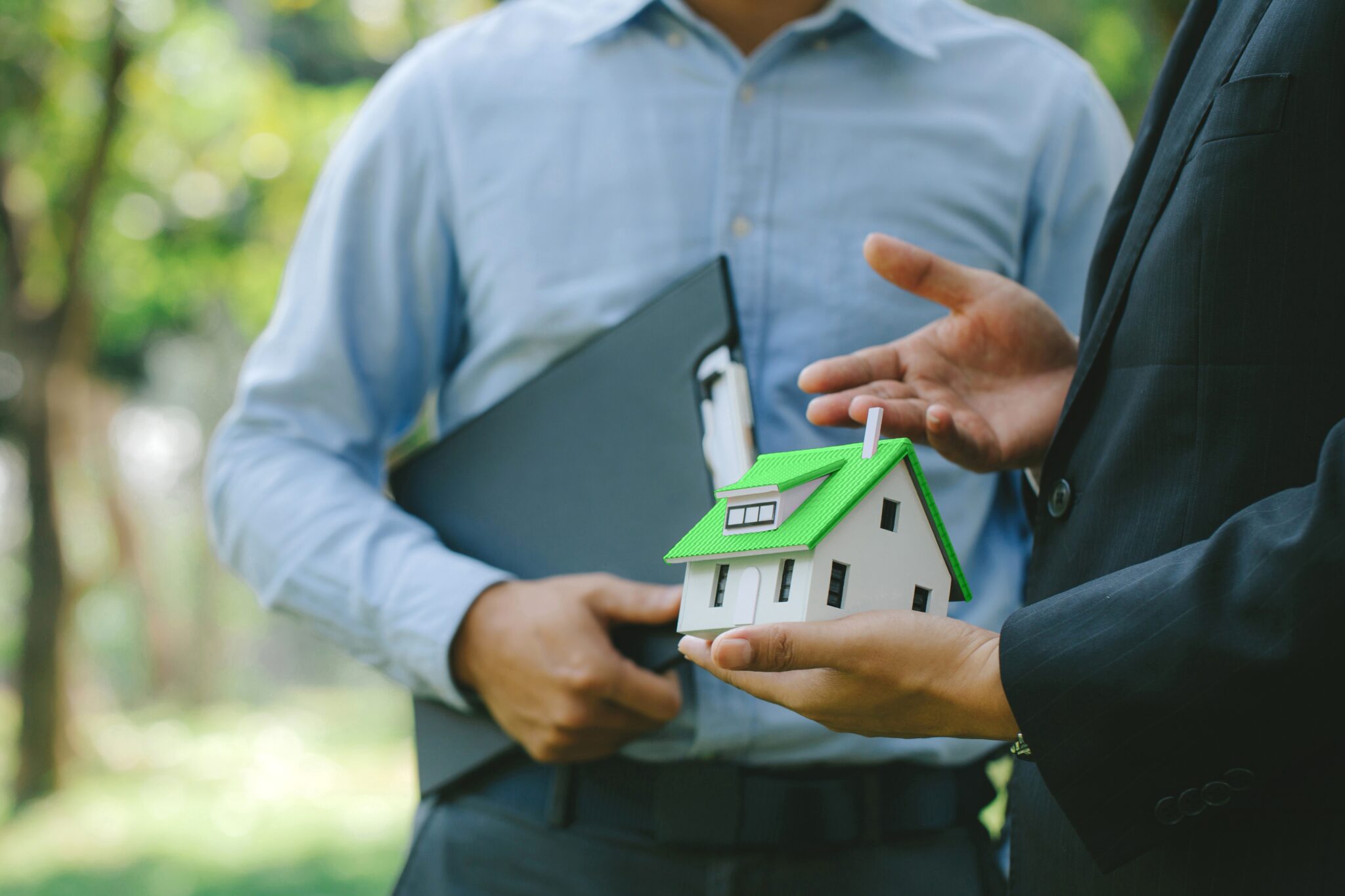 Award-Winning UK Property Investment Company | RWinvest